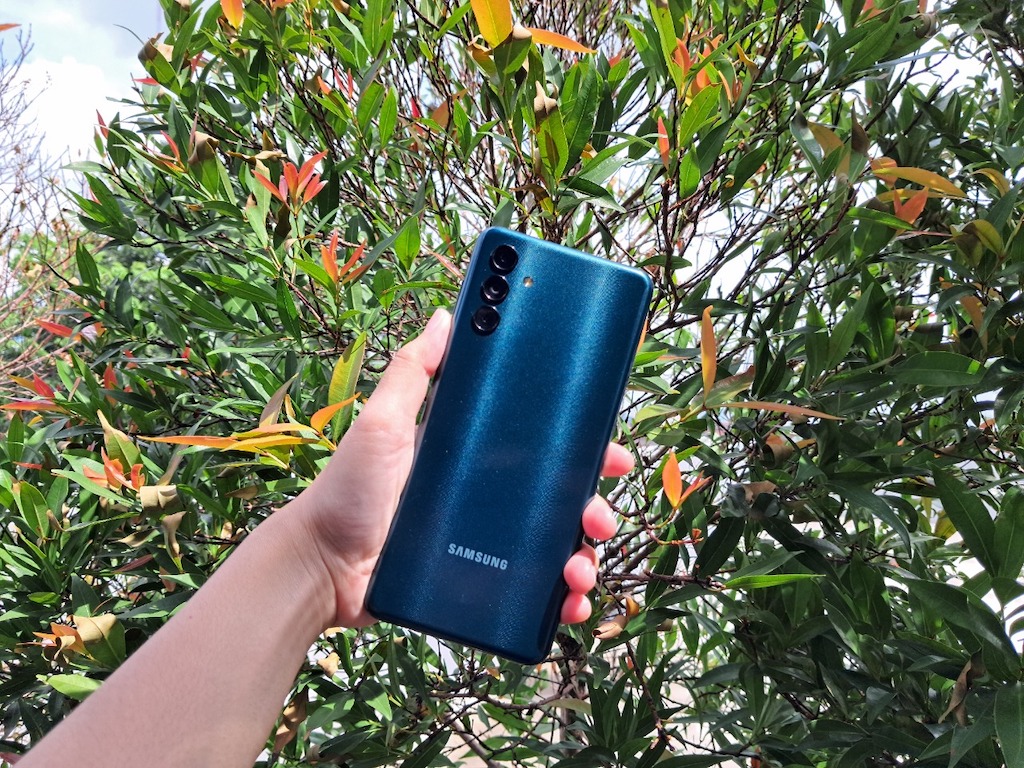 Cara Bikin Konten Sosmed #OctoberDump yang Estetis - Trendtech Indonesia