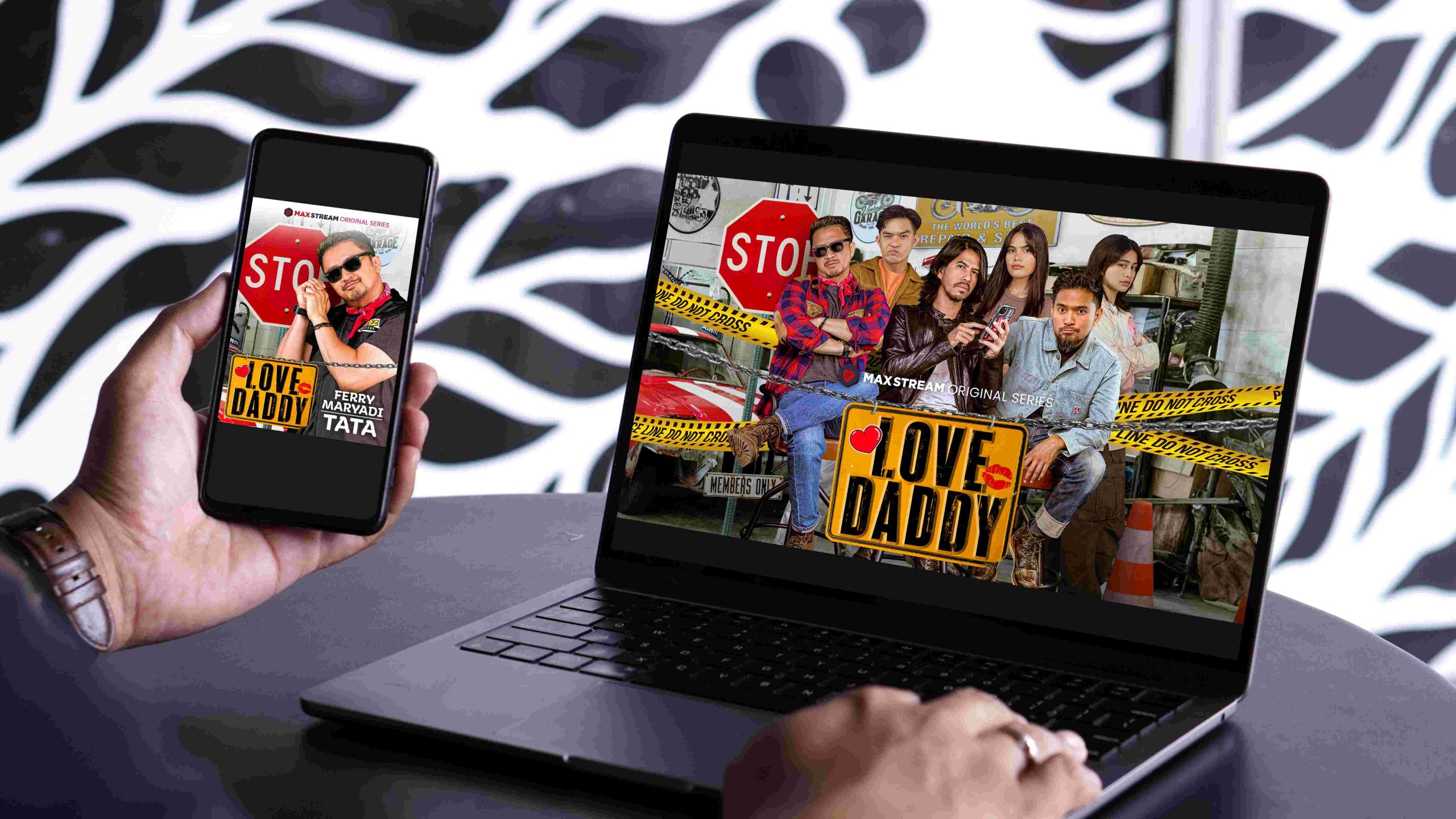 MAXstream Studios dan KOMANDO Pictures Rilis ‘Love Daddy’ - Trendtech Indonesia