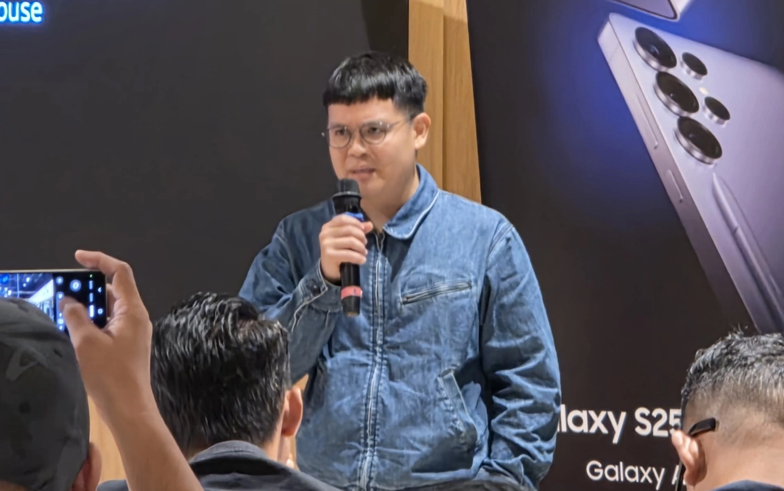 Fotografer Profesional Govinda Rumi: Expert RAW dan Kamera 50MP Jadi Keunggulan Galaxy S25 ...